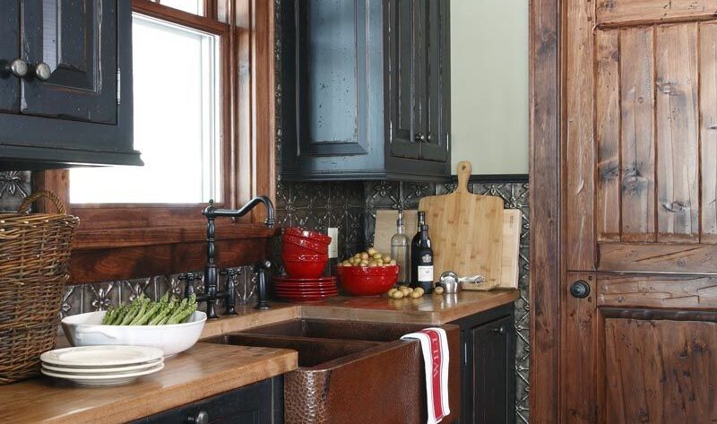 Farm Sink Materials- Pros and Cons – Home Edit